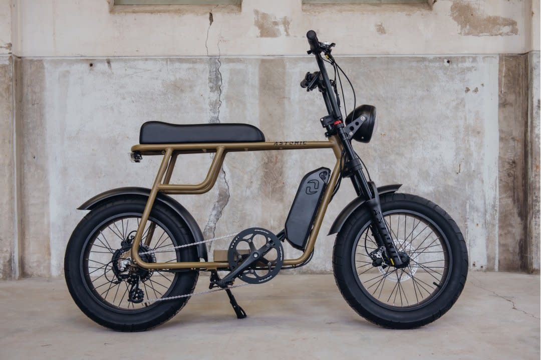 Fatbike Astonic E-Rides | Earth | 250 W | Khaki grey | 80 km - CLUB 204