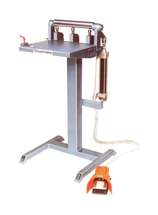 SCHWARTMANNS Segment Punching Machine RKP 03 - JORG Machines