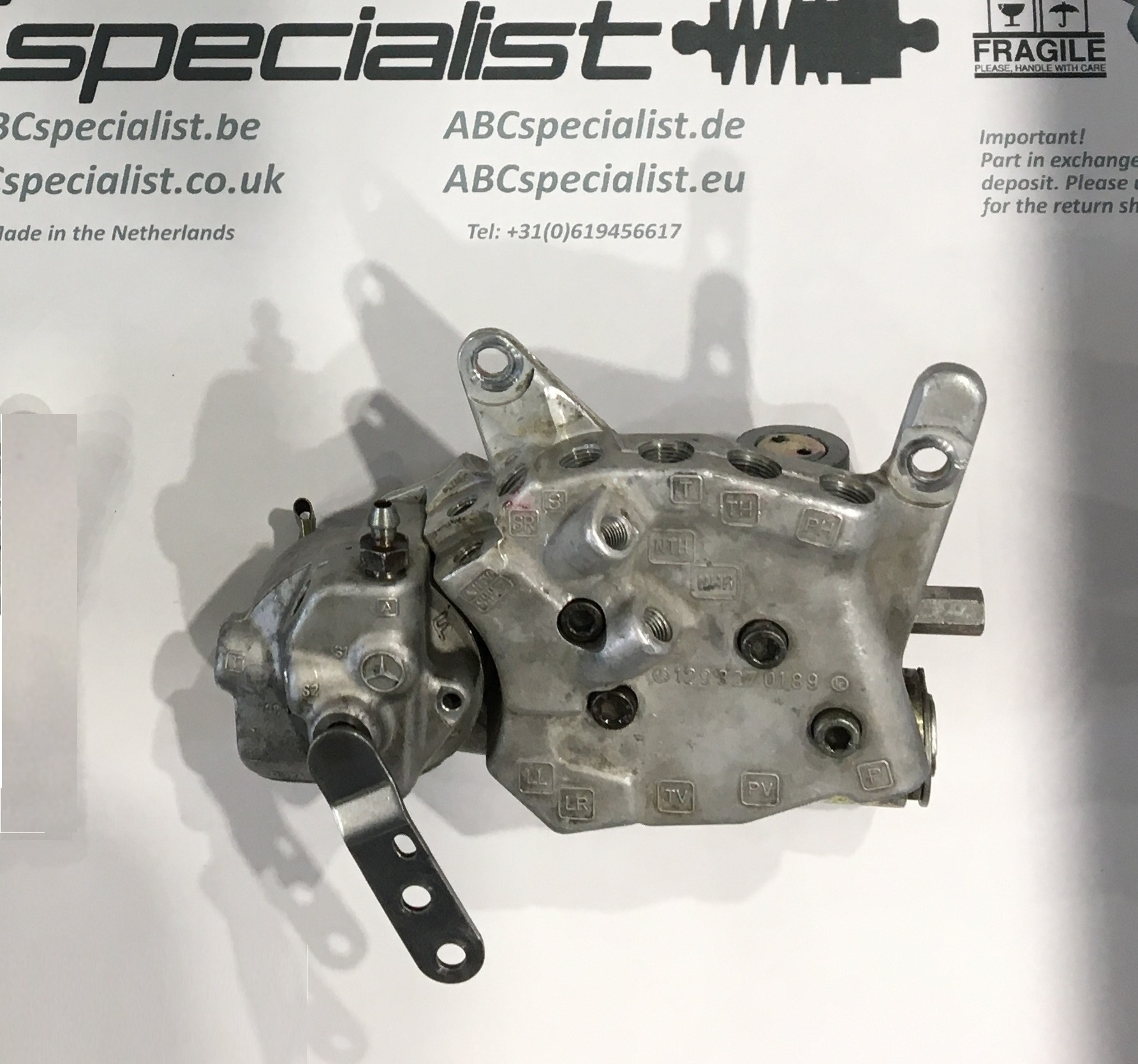 R129 ADS1 USA-model valve block 300 SL 320 SL 500 SL 600 SL ...