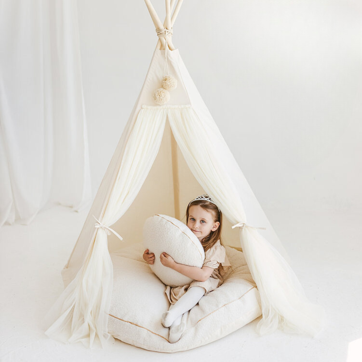 Minicamp boho tipi tent met tule | Dromerige speeltent | Marjems.nl ...
