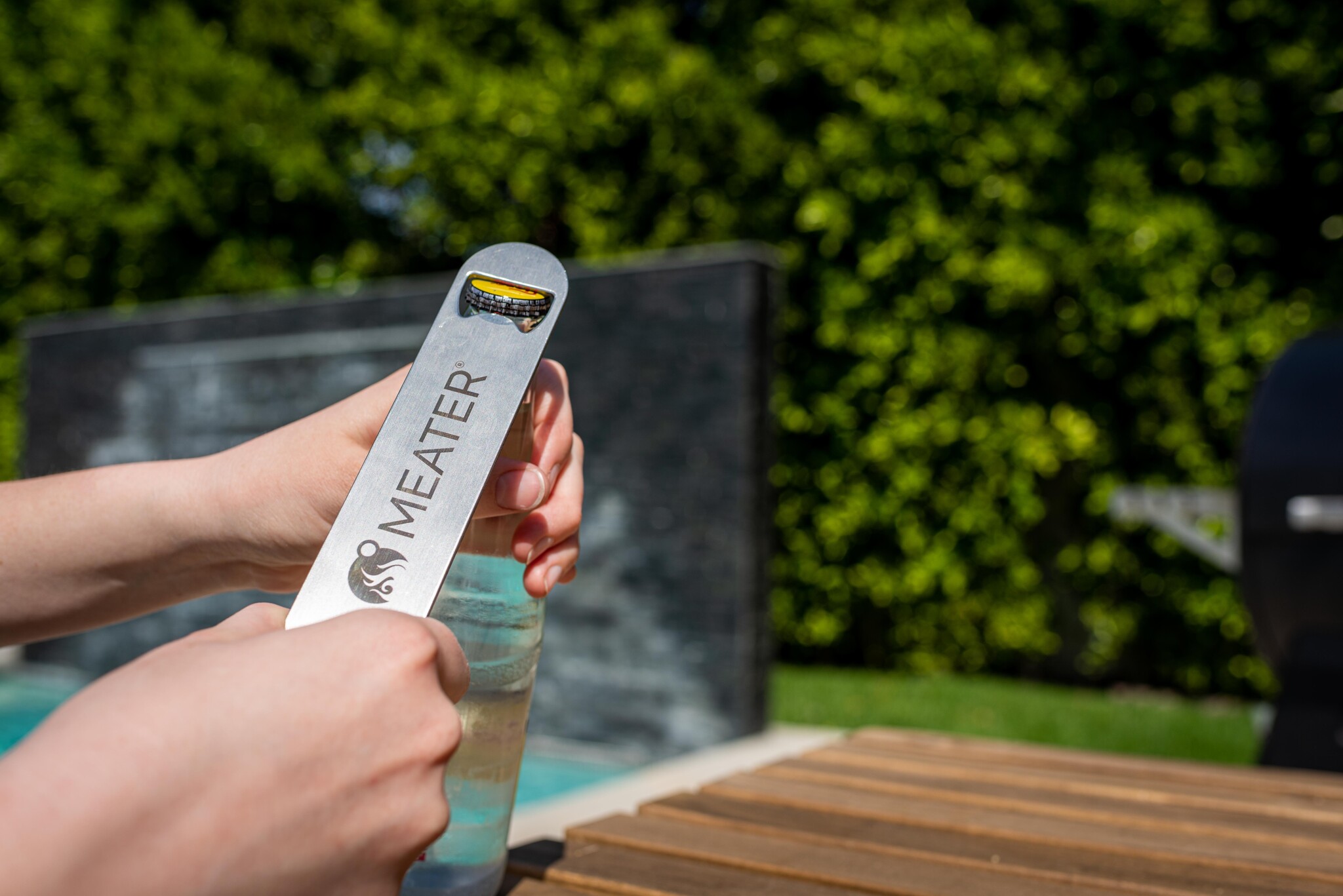 Meater Handige tool/ Bieropener - 2DBusiness