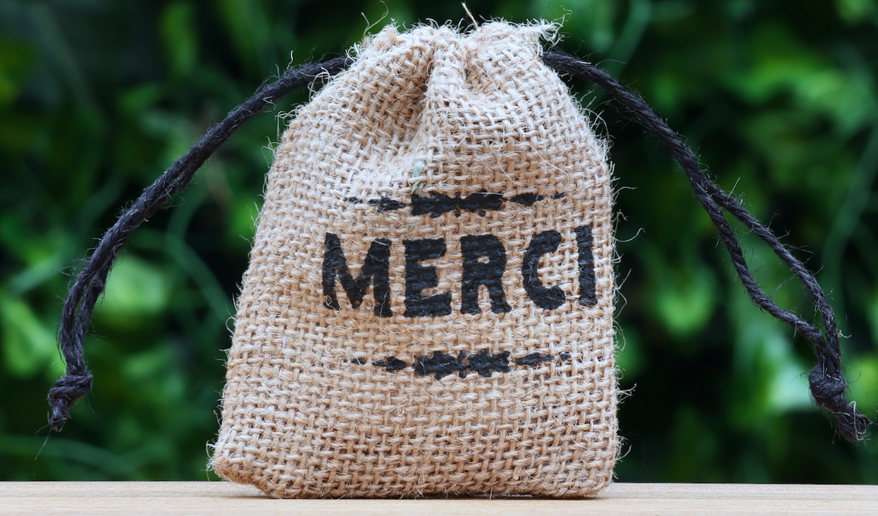 Lavendelzakje met tekst merci - Het Franse Warenhuis