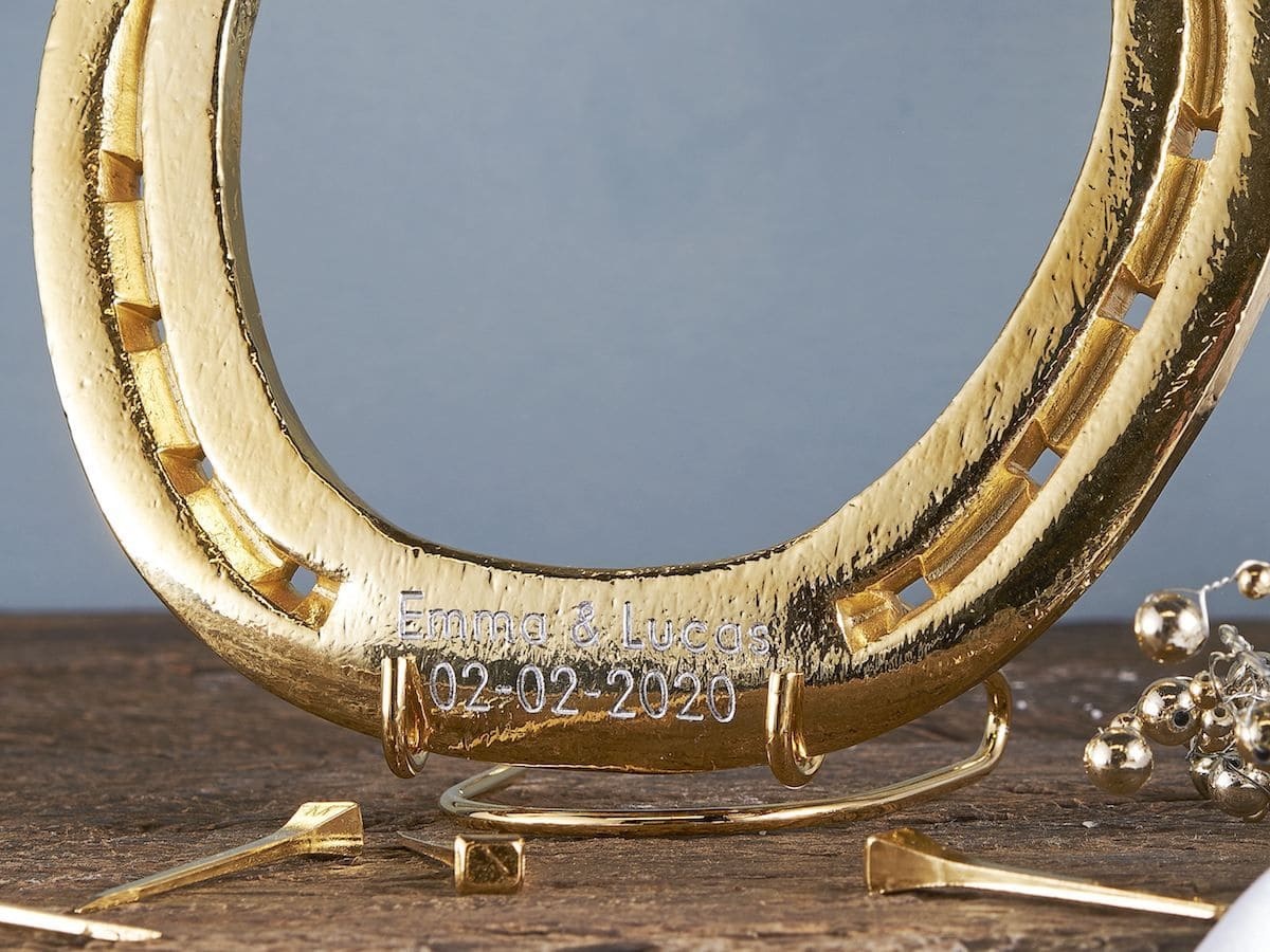 Gegraveerd Hoefijzer in 24 karaats goud kopen? - Good Luck Horseshoes