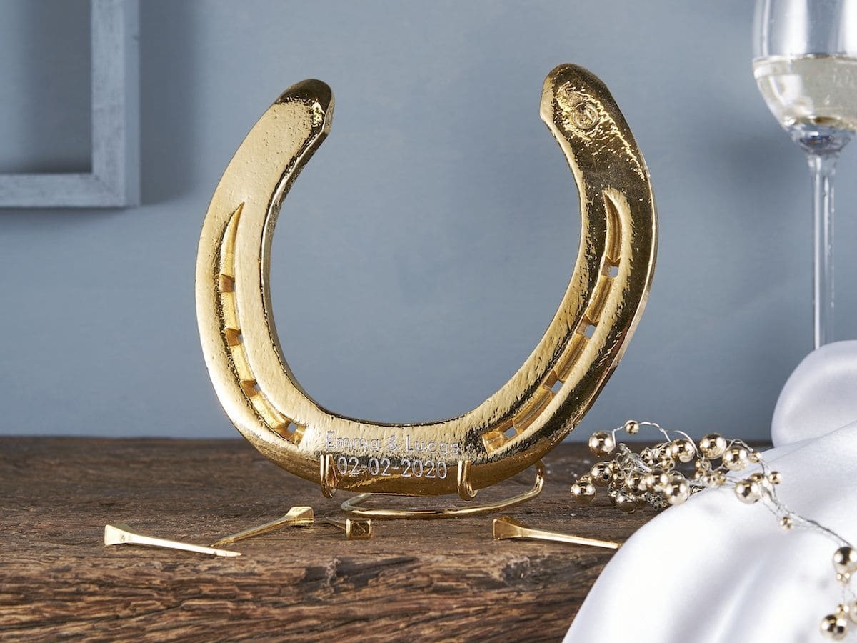 Gegraveerd Hoefijzer in 24 karaats goud kopen? - Good Luck Horseshoes