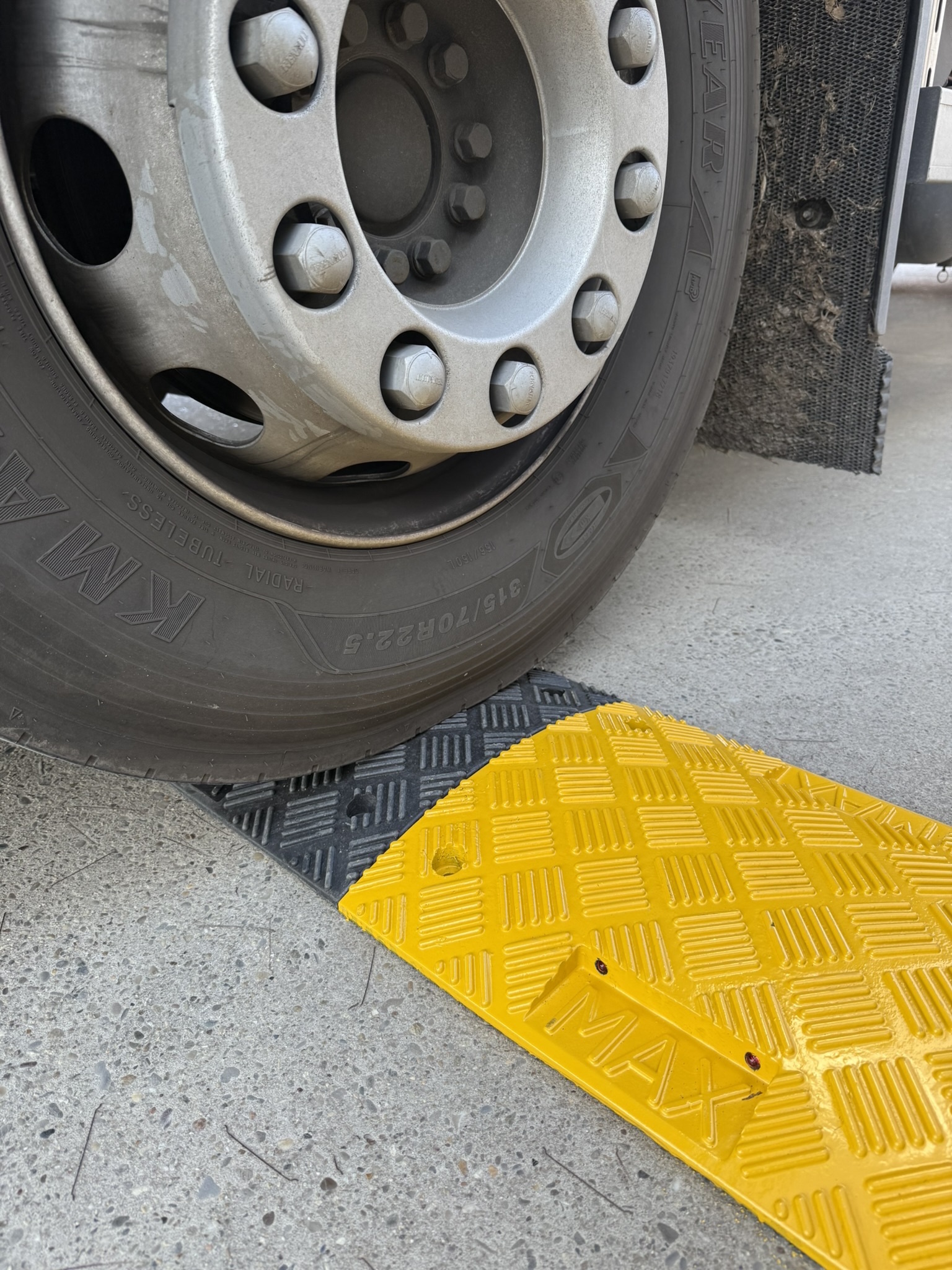 Treshold - middle piece BLACK- height 5 cm - Ri-Traffic