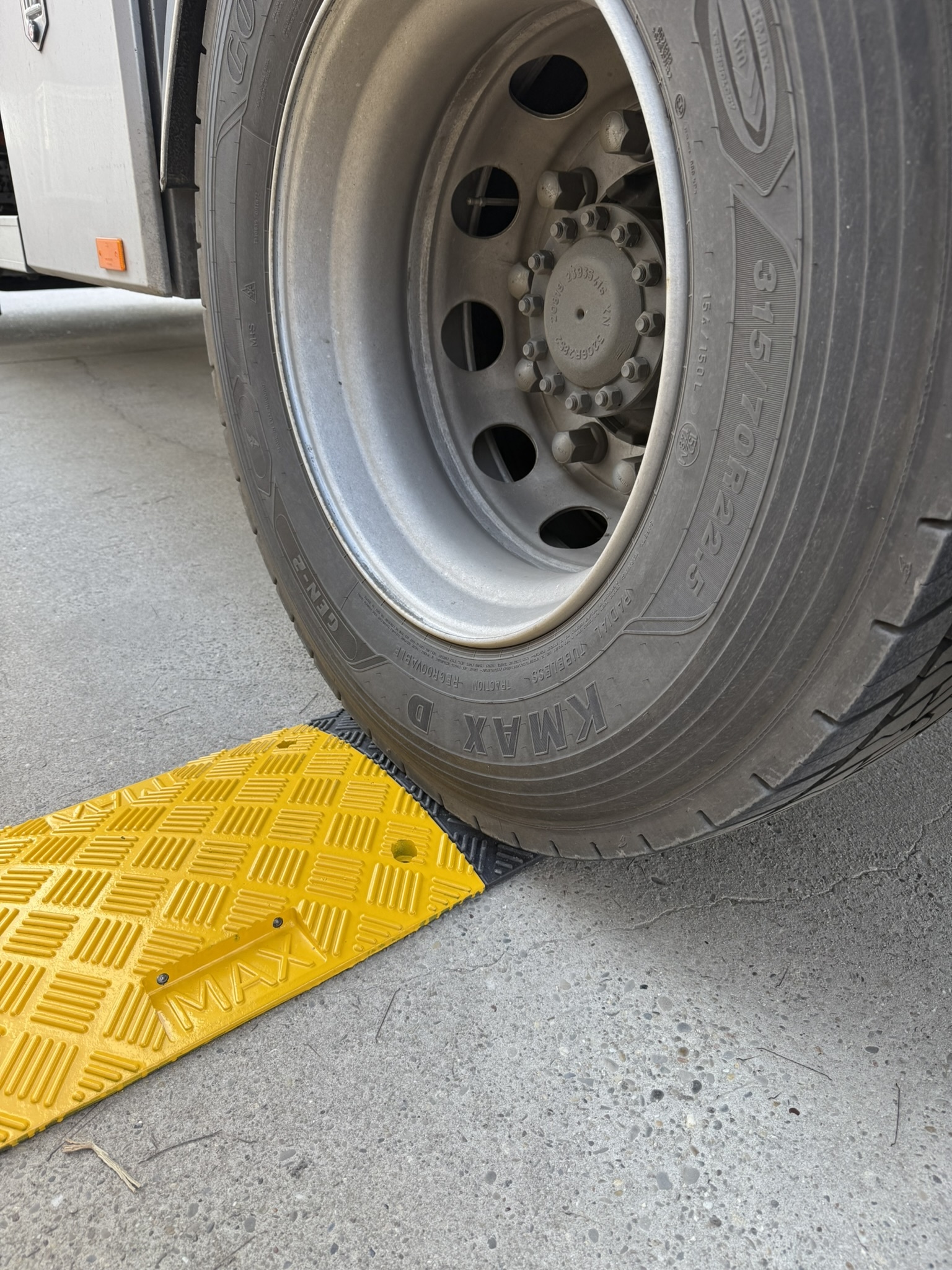 Speed bumps 5 cm height (COMPLETE SETS) - Ri-Traffic