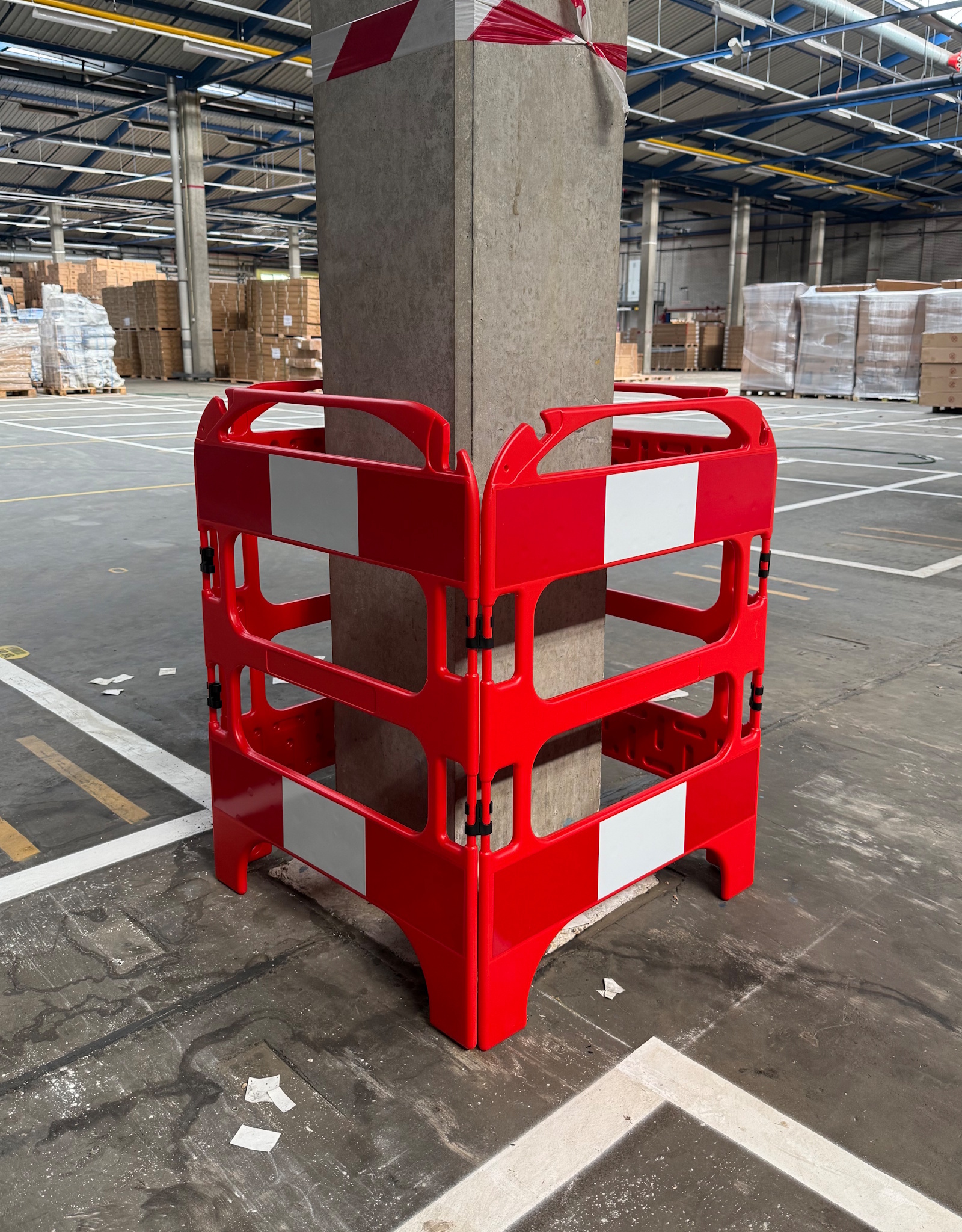 Barrière de regard en plastique rouge - Ri-Traffic