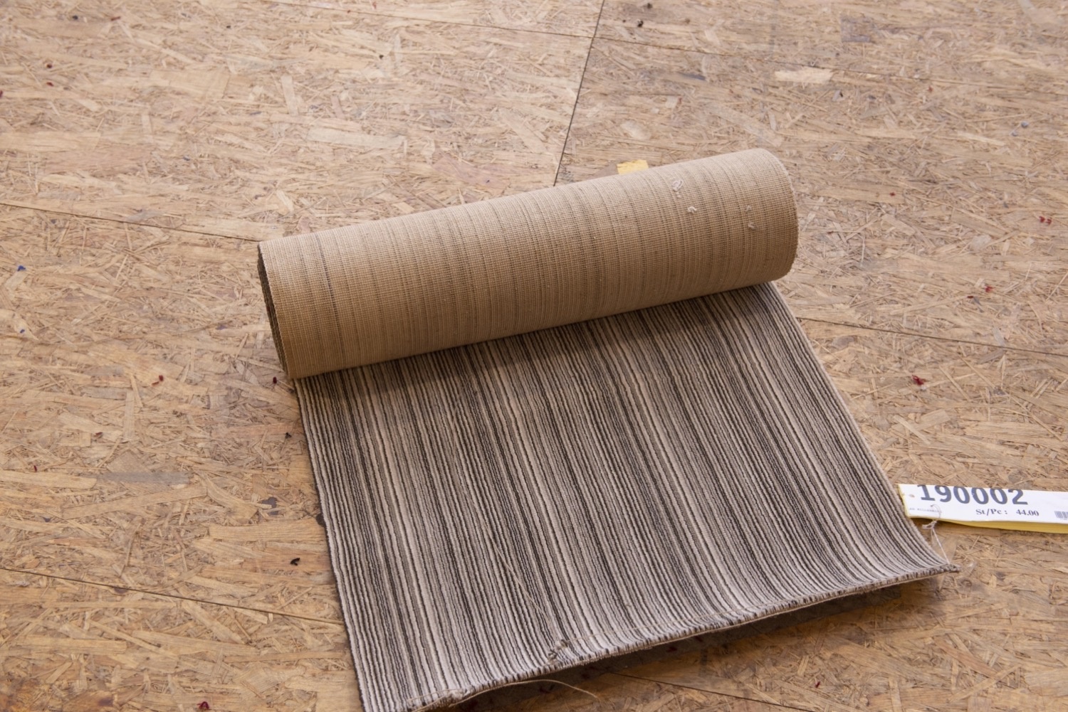 LES MILLERAIES 60024 - 70 x 430 cm - Louis De Poortere Store