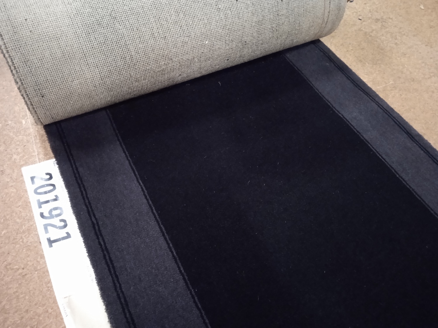 Louis De Poortere Rich Classic DD 90 - 60 x 360 cm - Louis De Poortere ...