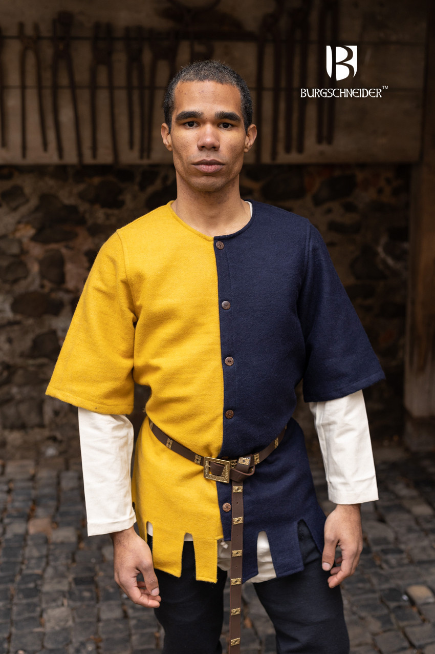 Surcoat Aleran, left, blue - CelticWebMerchant.co.uk