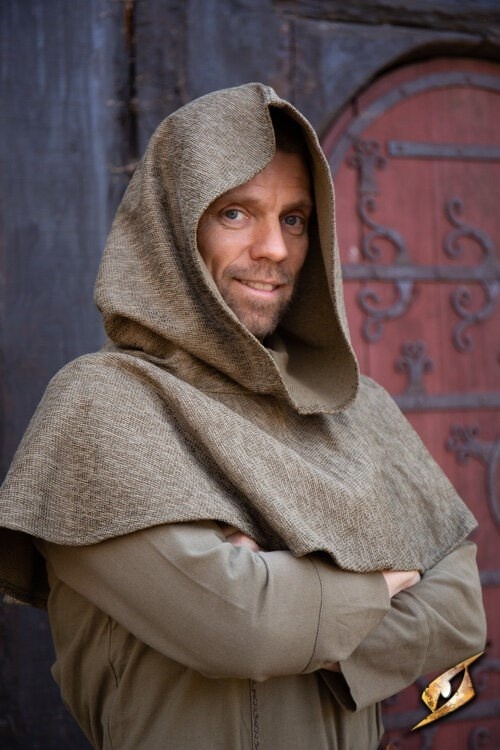 Medieval clothing, medieval chaperon Frodi green for sale ...