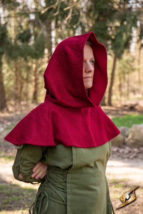 Medieval clothing, medieval chaperon Frodi red for sale ...