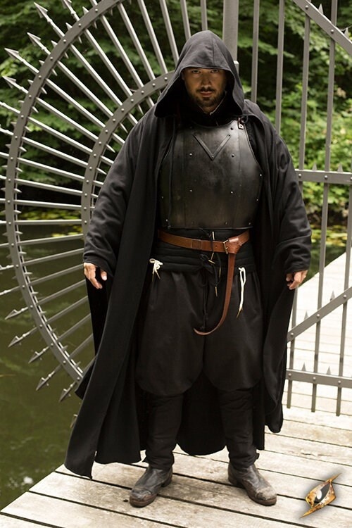 Wool travelers cloak, black - CelticWebMerchant.co.uk