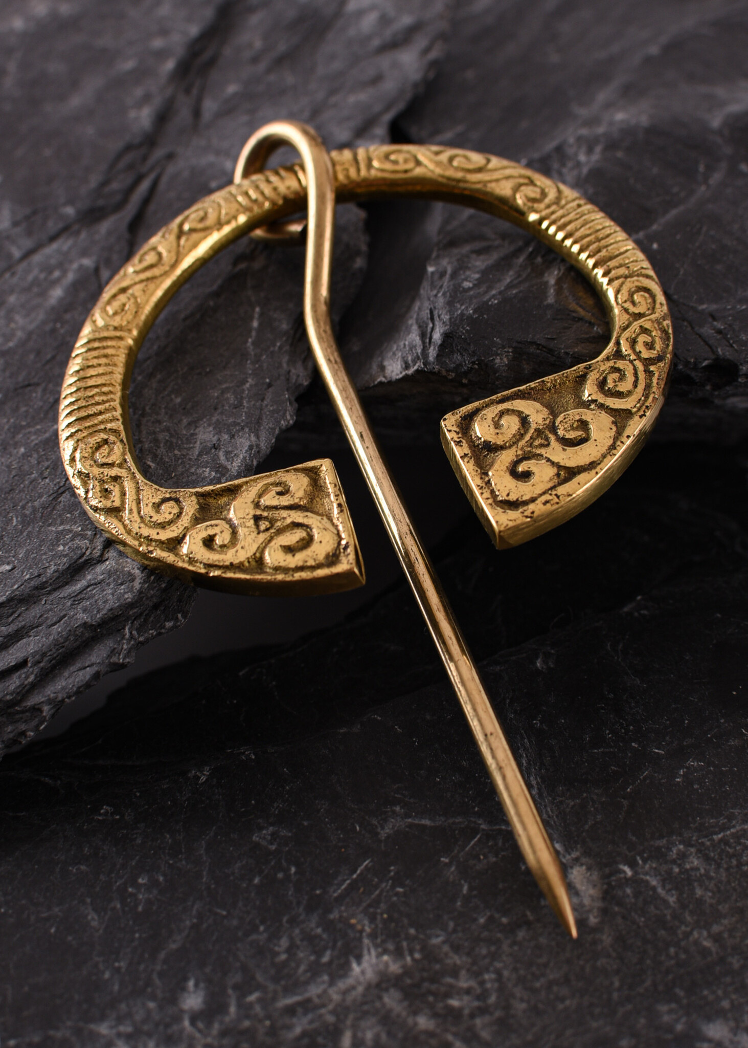 Brass Irish fibula - CelticWebMerchant.co.uk
