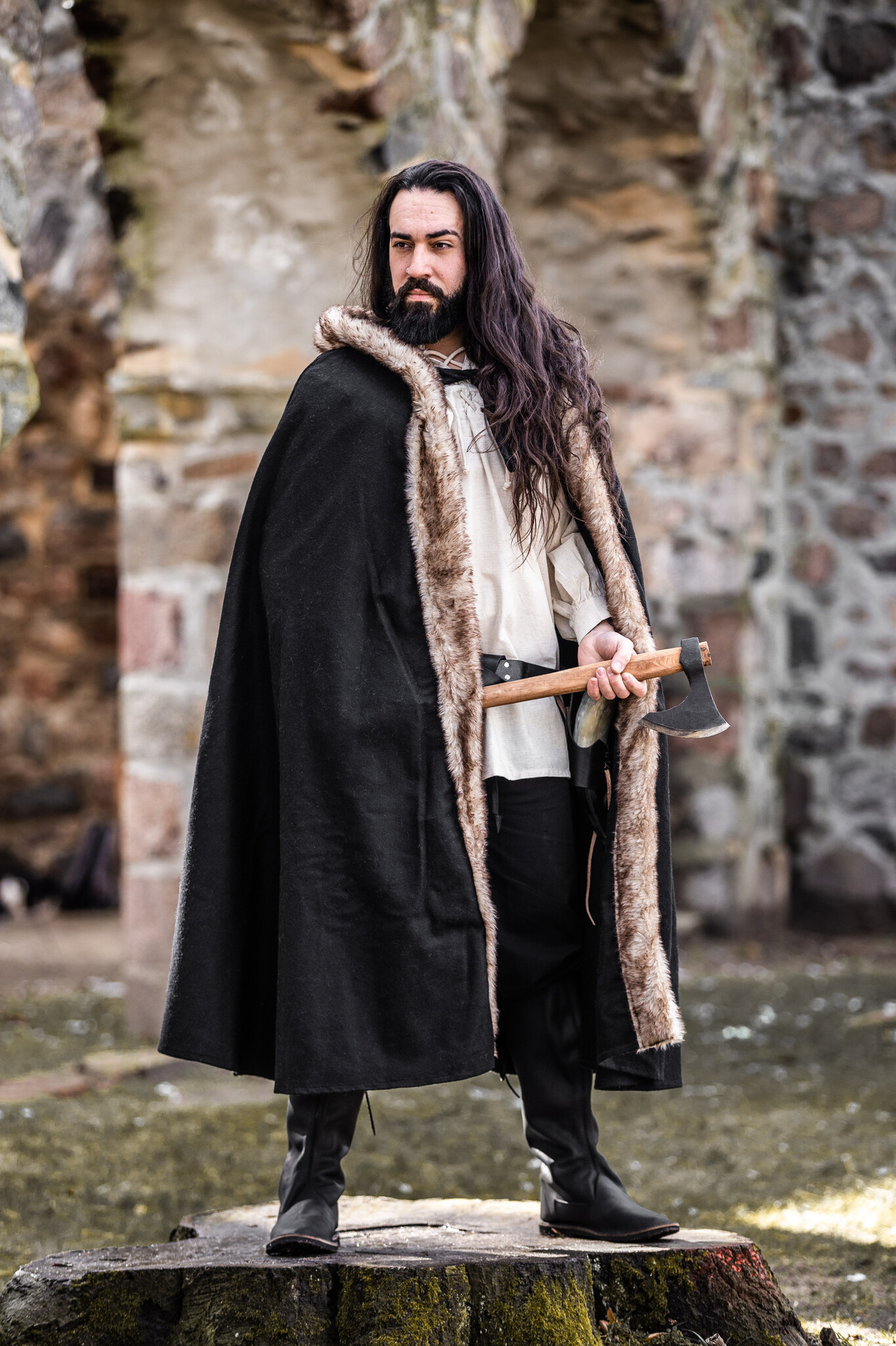 Viking cloak Fjell, black - CelticWebMerchant.co.uk