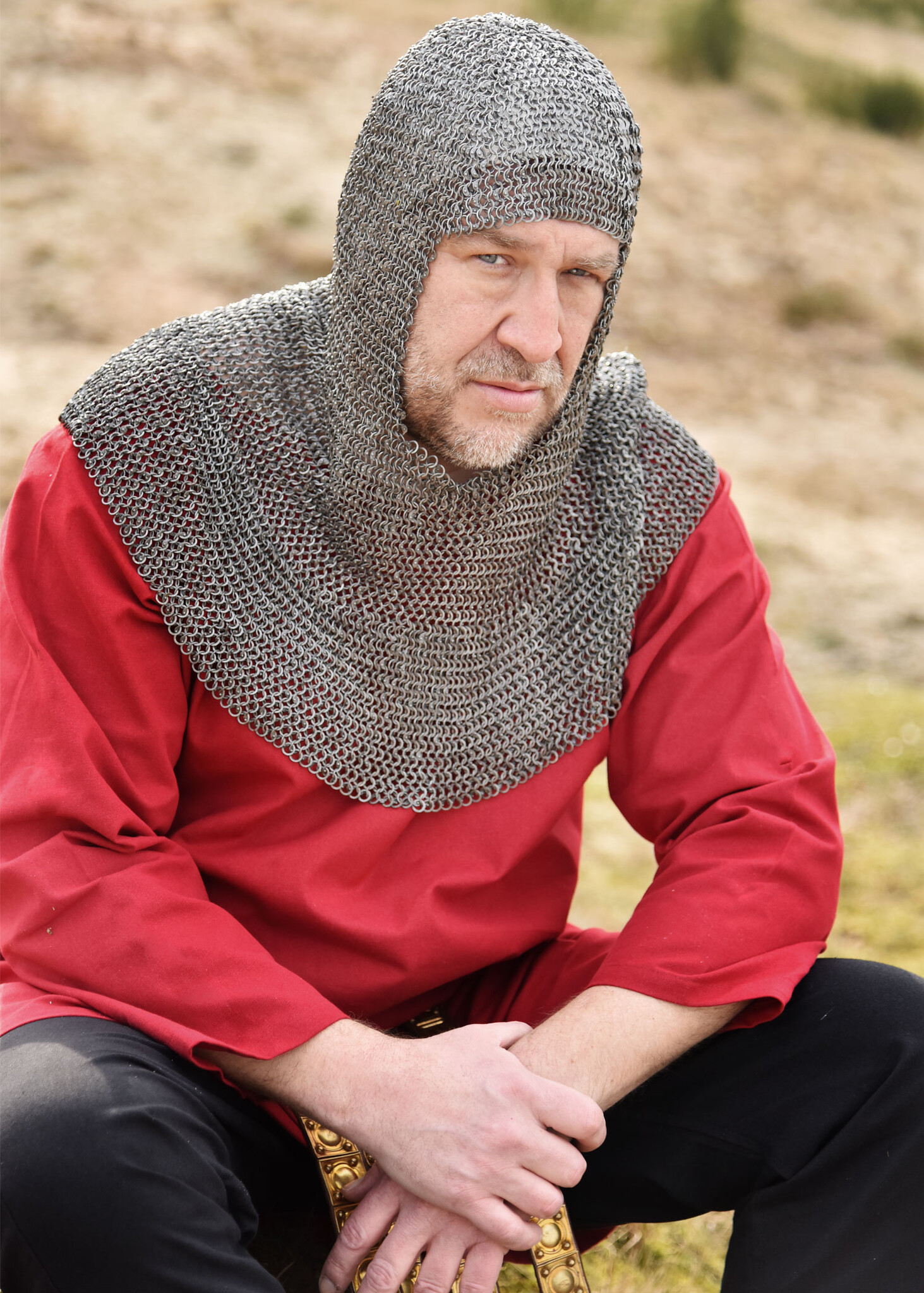 Coif with square neckline, mixed riveted rings, 6 mm ...