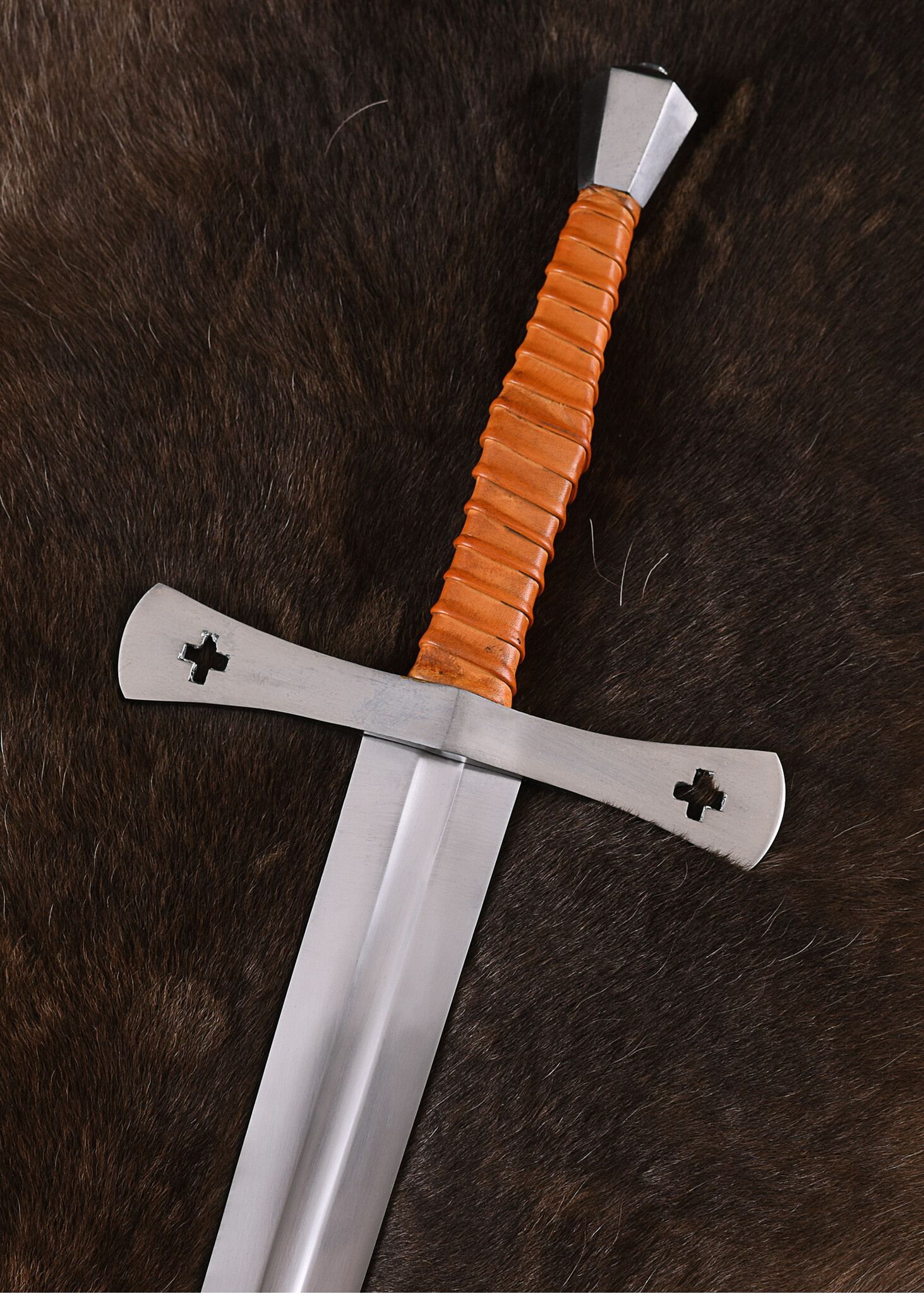 15th century hand-and-a-half sword Shrewsbury, semi-sharp ...