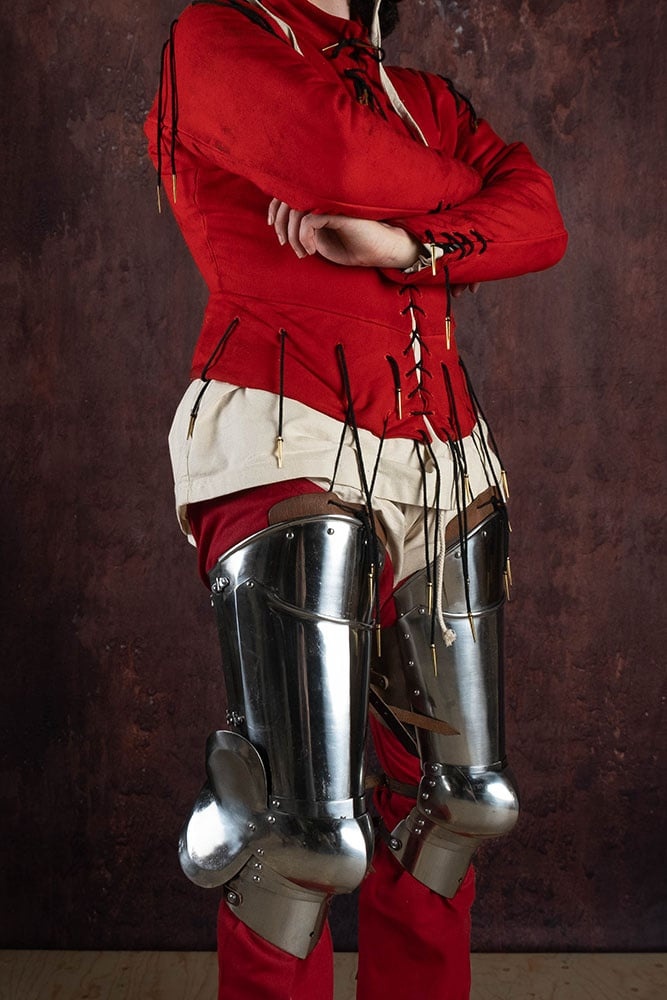 Avant upper leg armour - CelticWebMerchant.co.uk