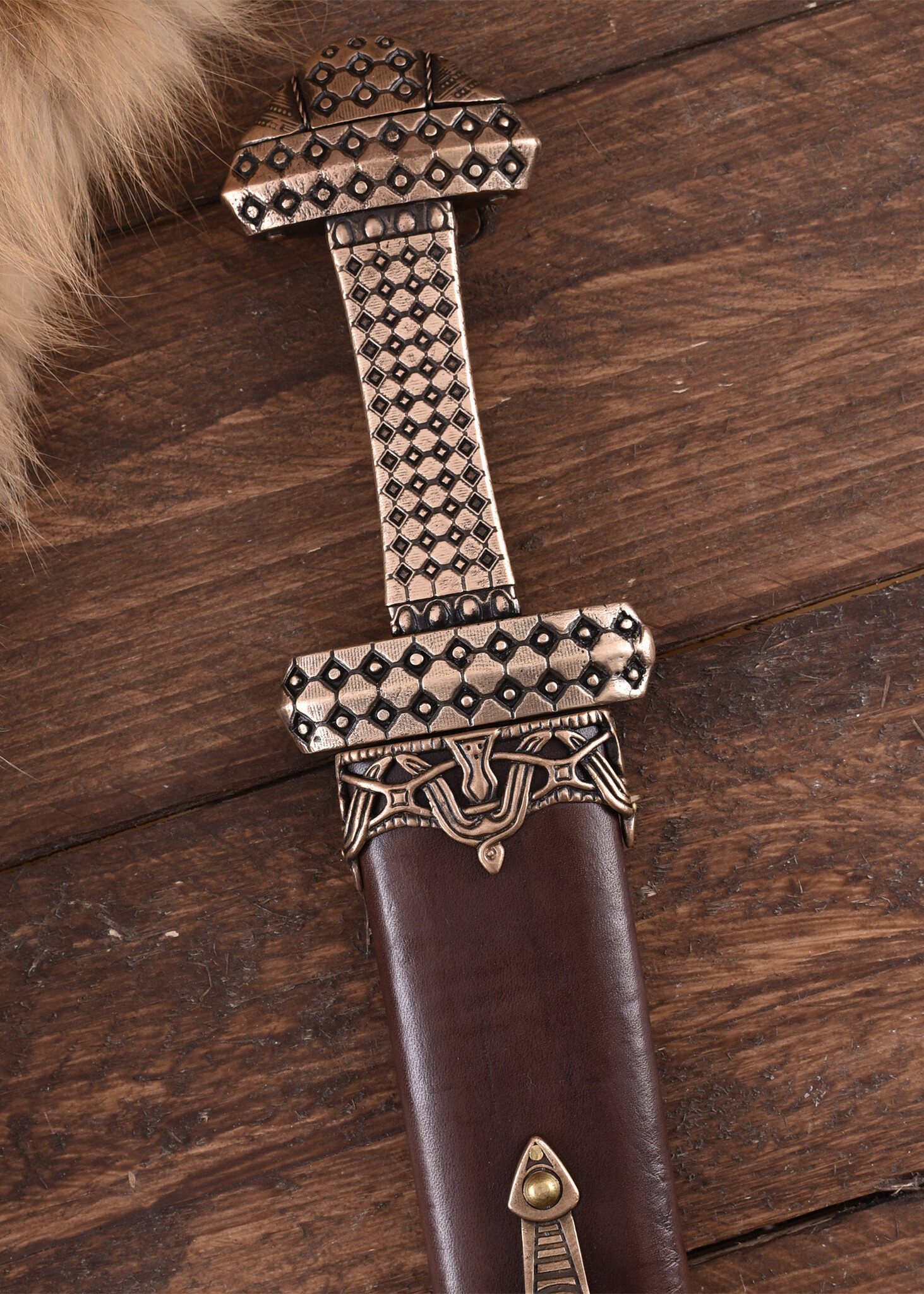Viking sword Petersen type D - CelticWebMerchant.co.uk