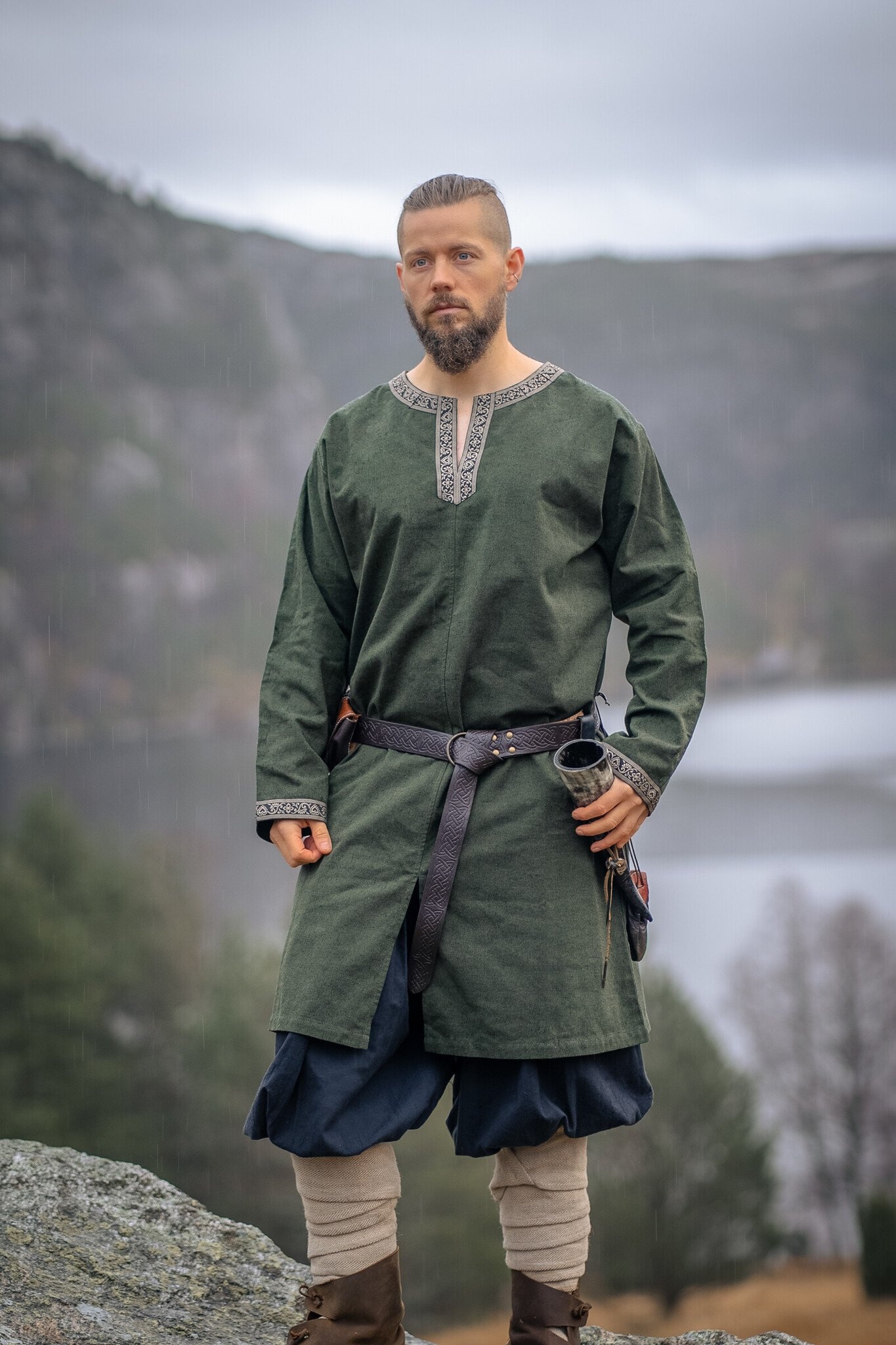 Tunic Sigurd, green - CelticWebMerchant.co.uk