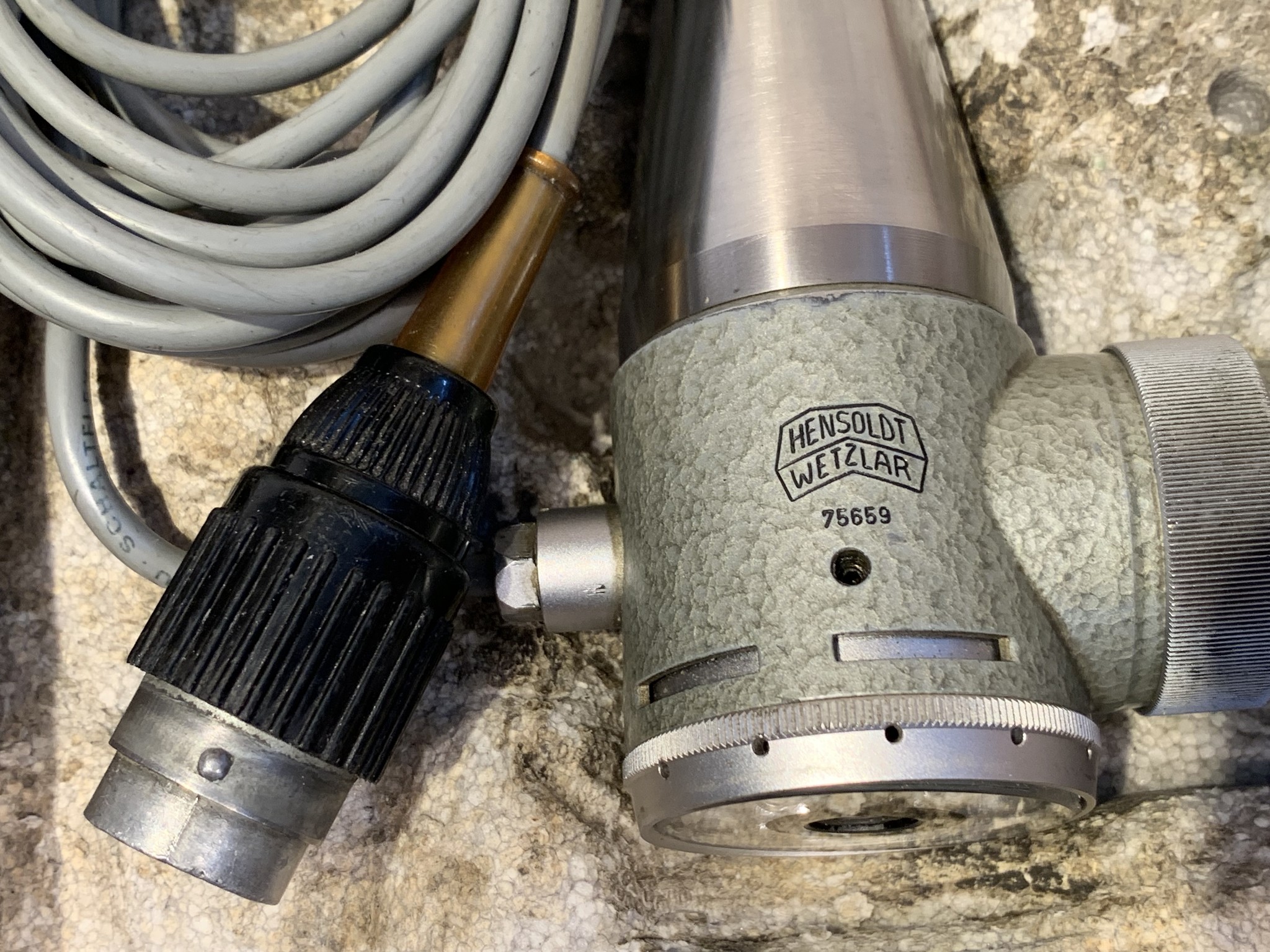 Deckel FP1/ FP2 / FP3 / FP4 Wetzlar Zentriermikroskop SK40 - Niels machines