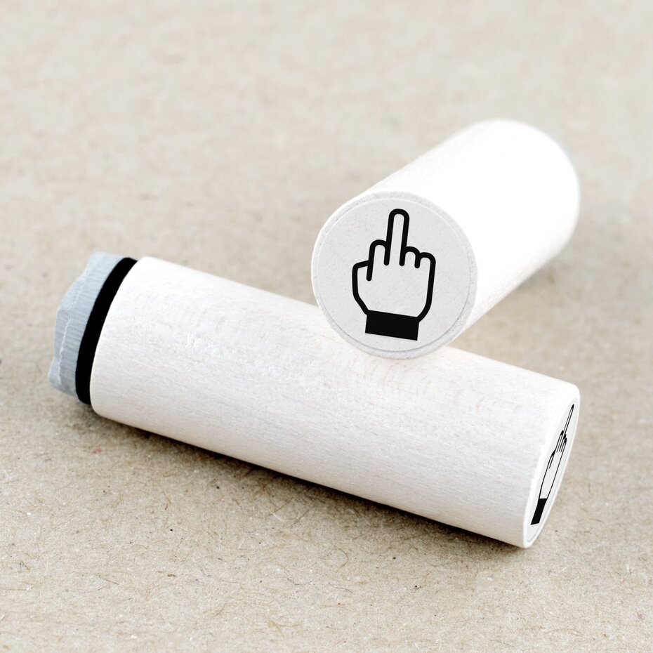 Merry & Bright Mini Wooden Stamp Middle Finger (1MB00545) - Paperpads.nl