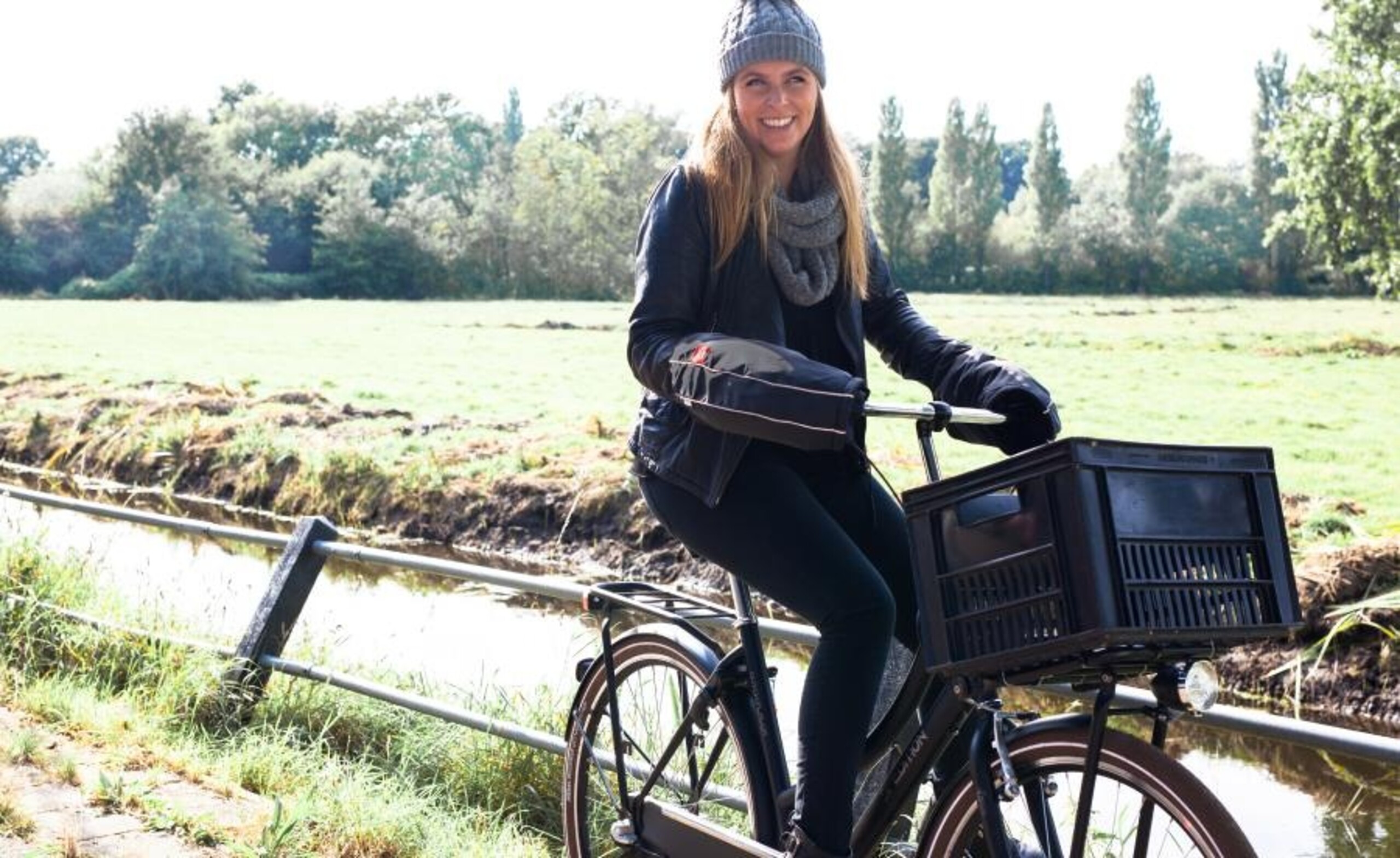 WOBS handmoffen fiets handwarmers Urban Black - Fiets-stoeltje.nl