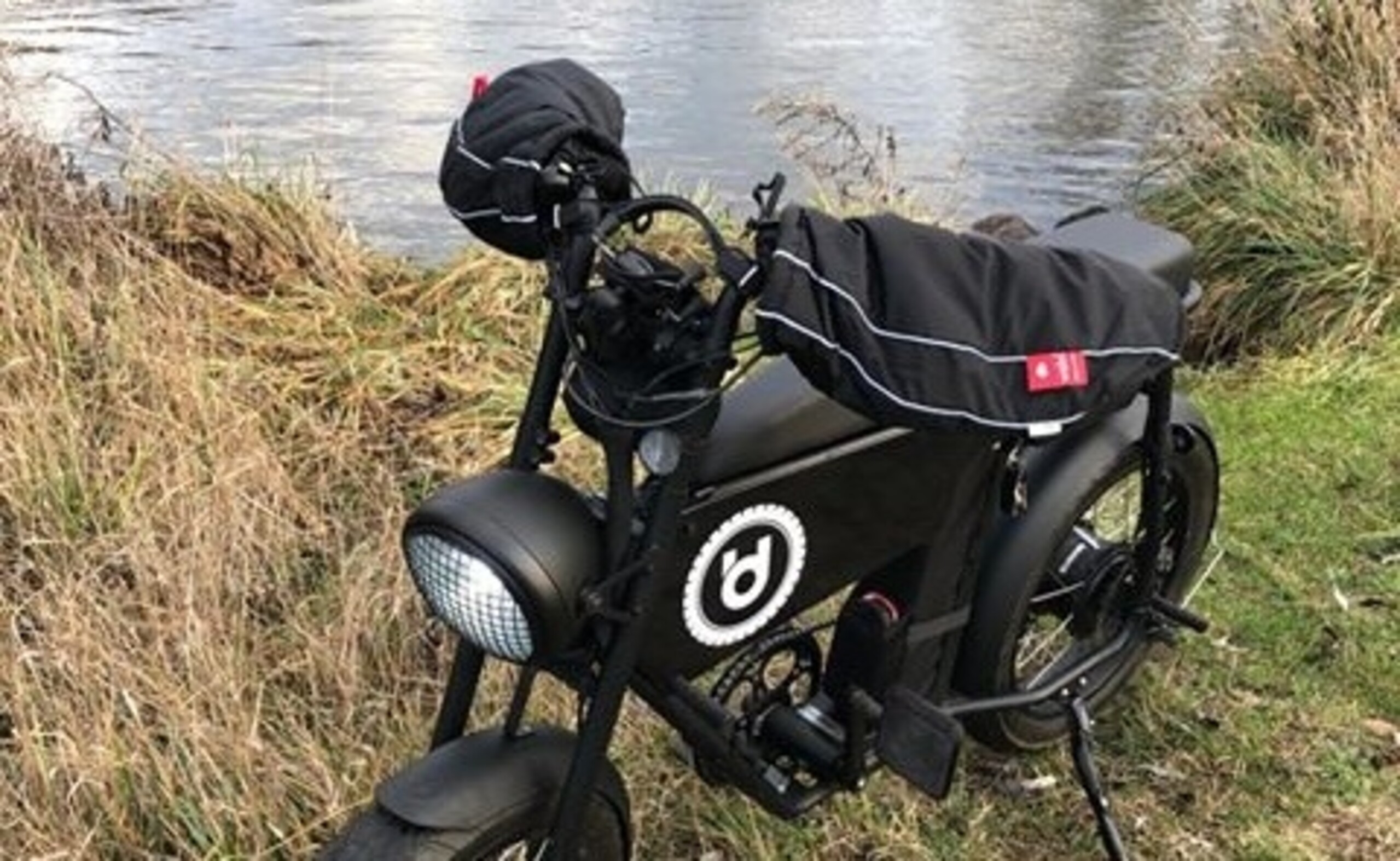 WOBS handmoffen fiets handwarmers Urban Black - Fiets-stoeltje.nl