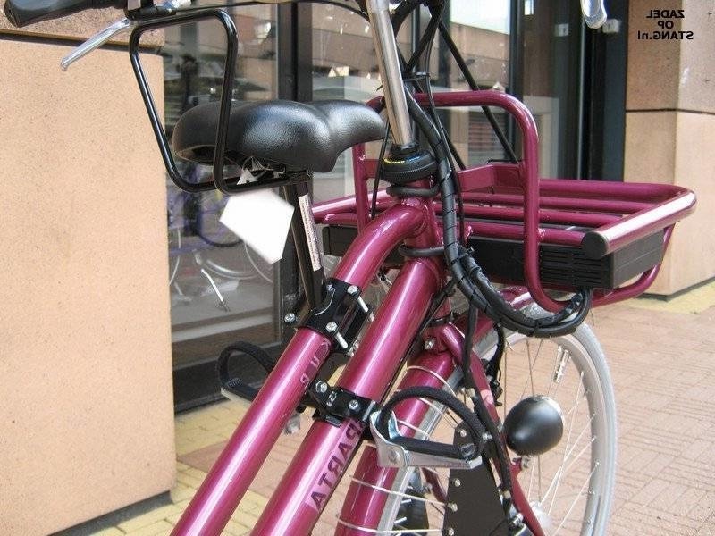 Veilig en comfortabel fietsen met een zadel op de stang/buiszadel ...