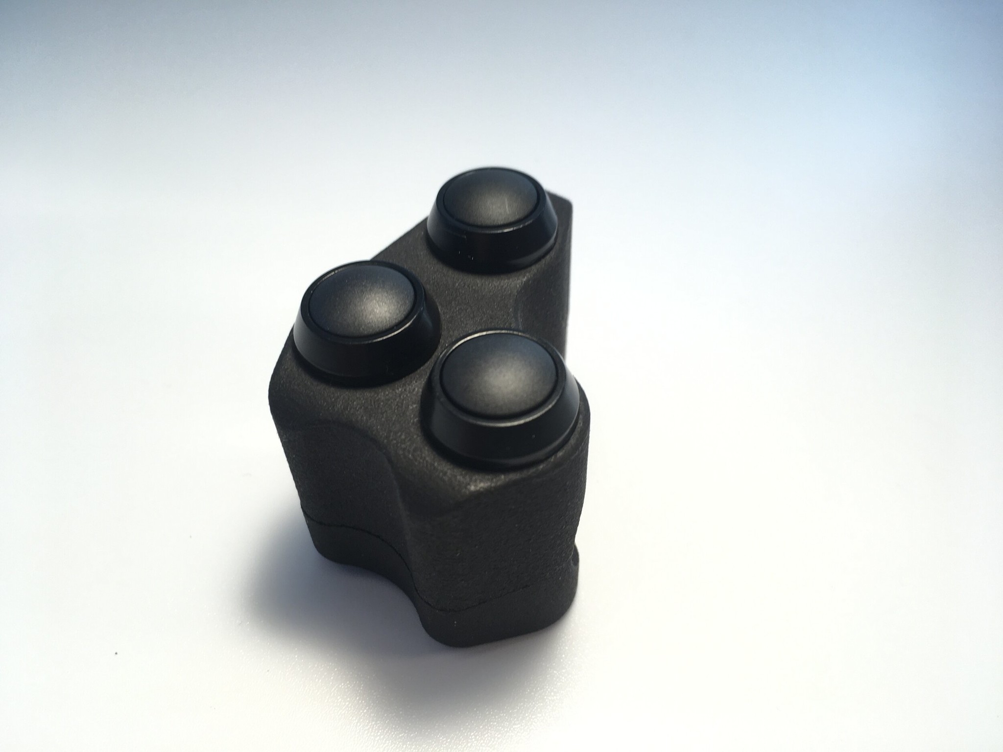 TV3D 3D Printed "Triple" switch 22mm kopen bij CafeRacerWebshop.com