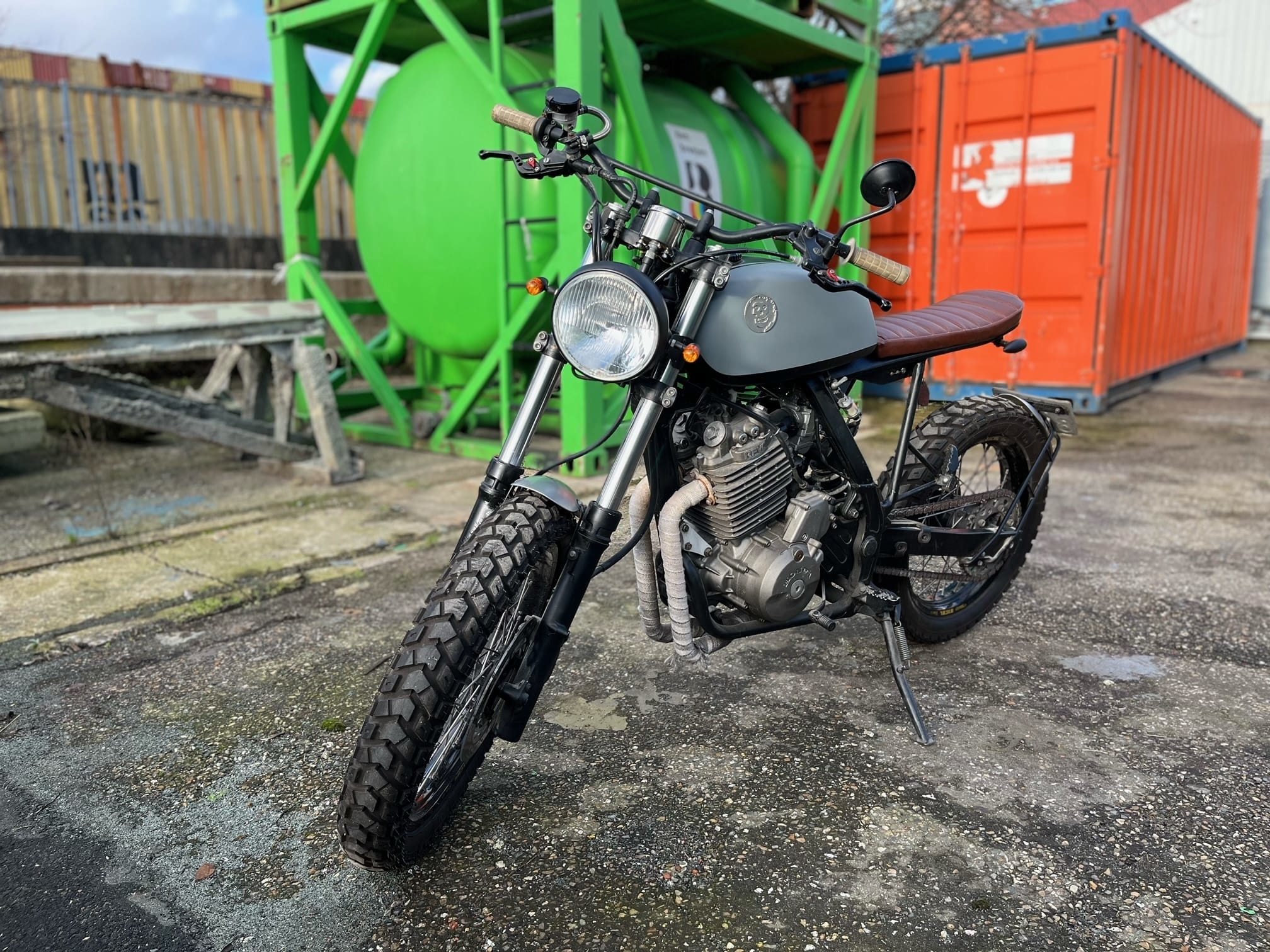 Honda NX650 dominator scrambler "Misfit"