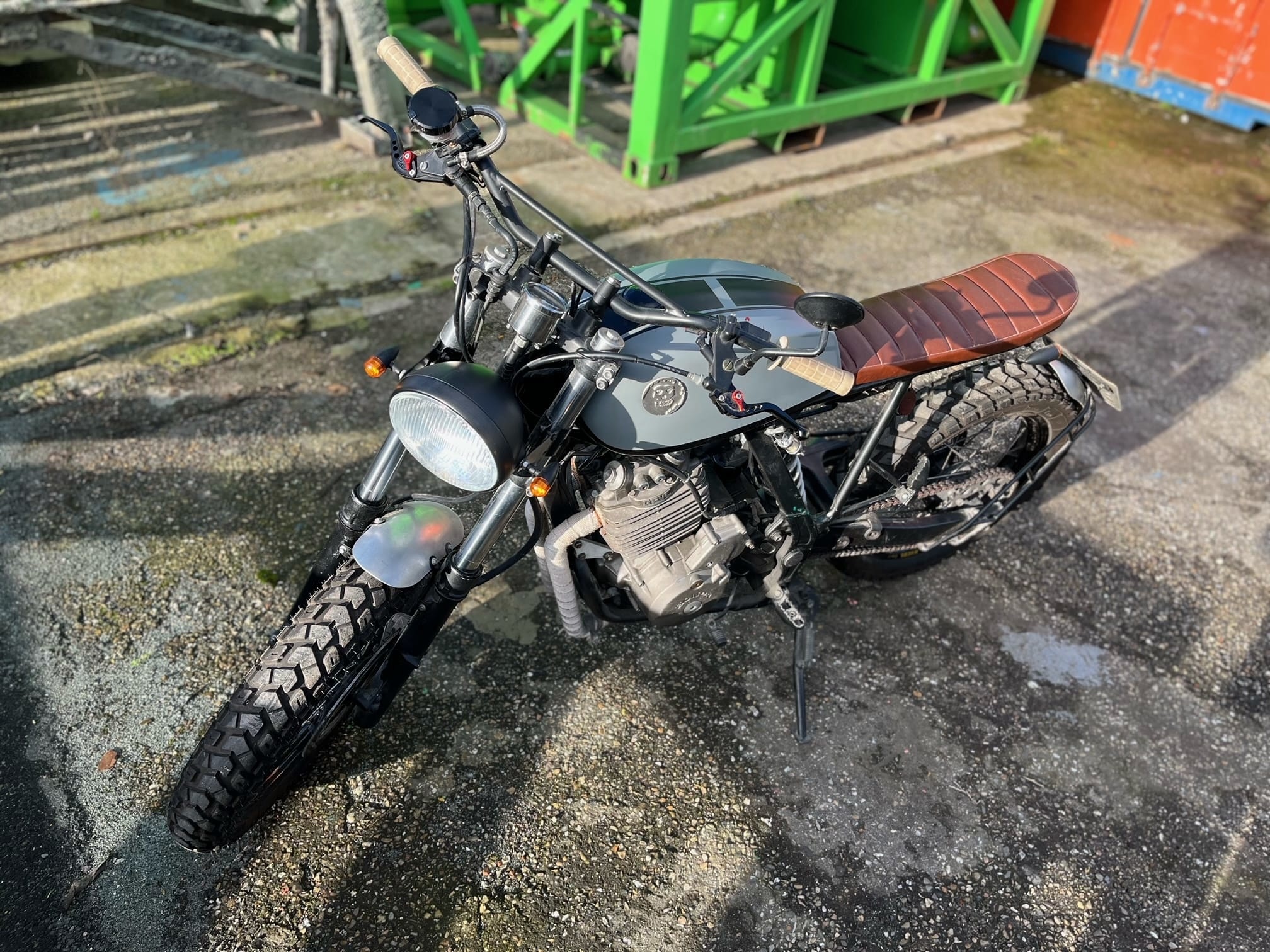 Honda NX650 dominator scrambler "Misfit"