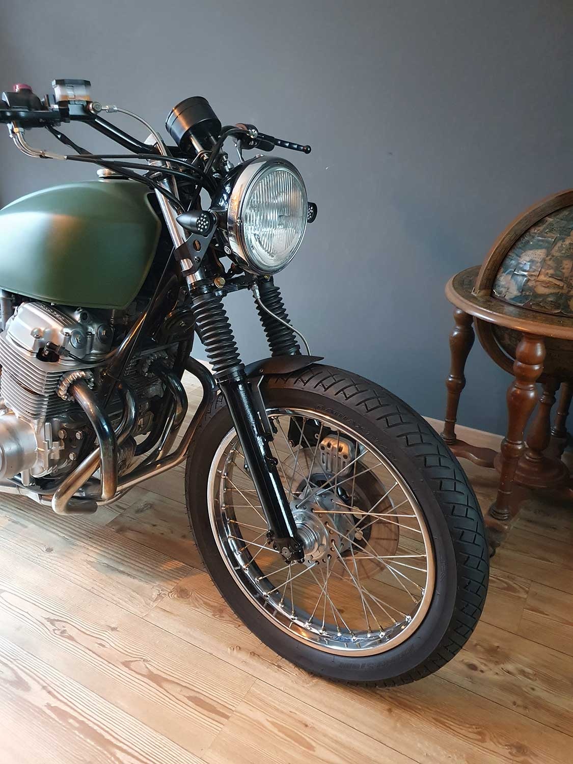 Raw Metal Racer Voorspatbord Honda FOUR CB500, 550, 750 - CafeRacerWebshop.com