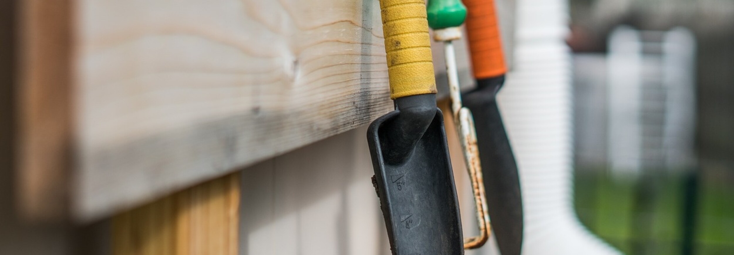 Tuingereedschap ophangen: 5 tips voor een snelle installatie ...