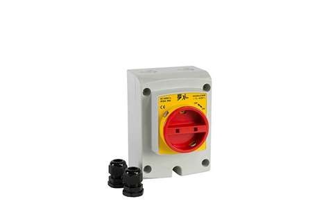 Buy Switch for air conditioning units - 4-phase - 32A - 105x113x150mm ...