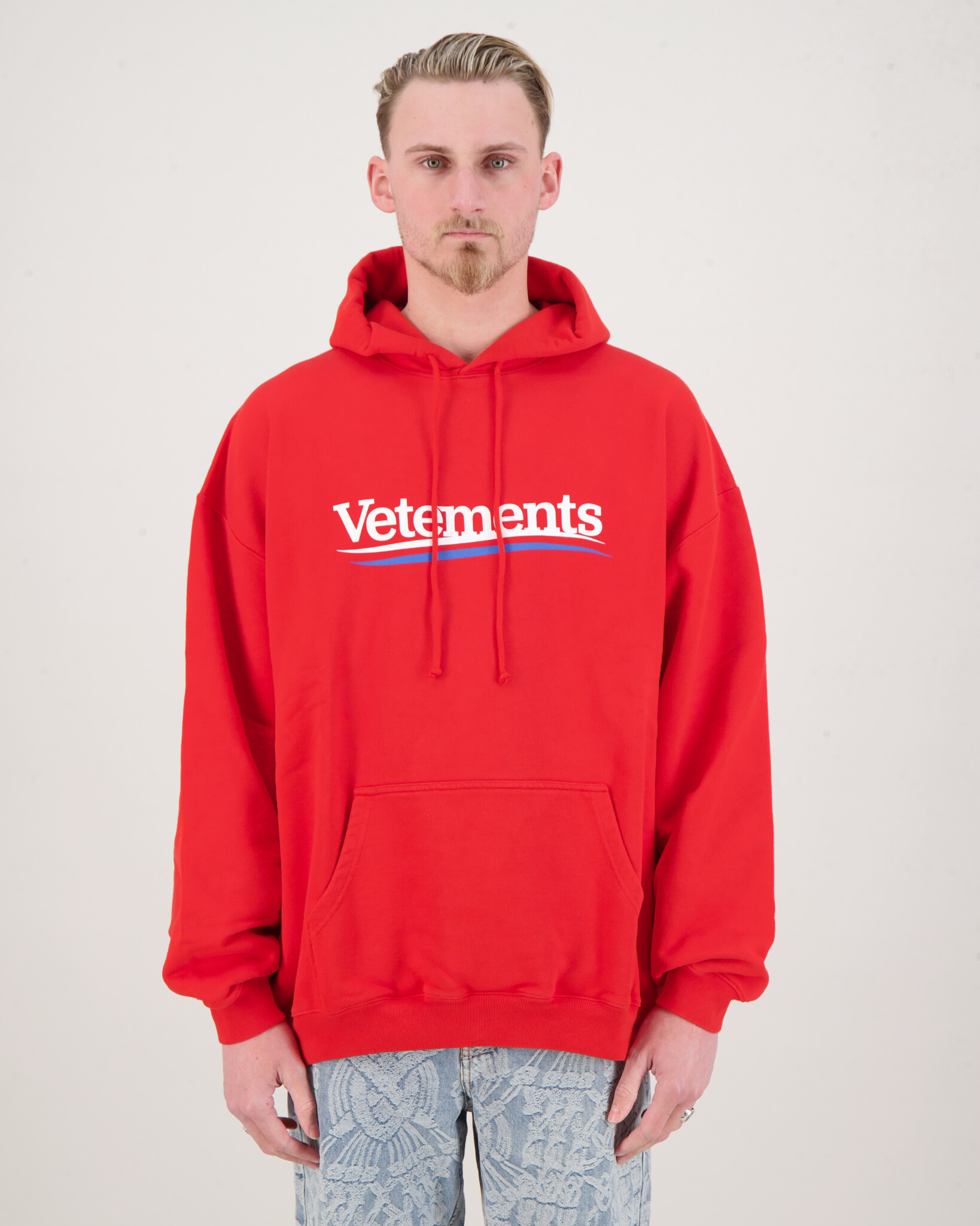 Vetements Campaign Logo Hoodie Red - Beachim