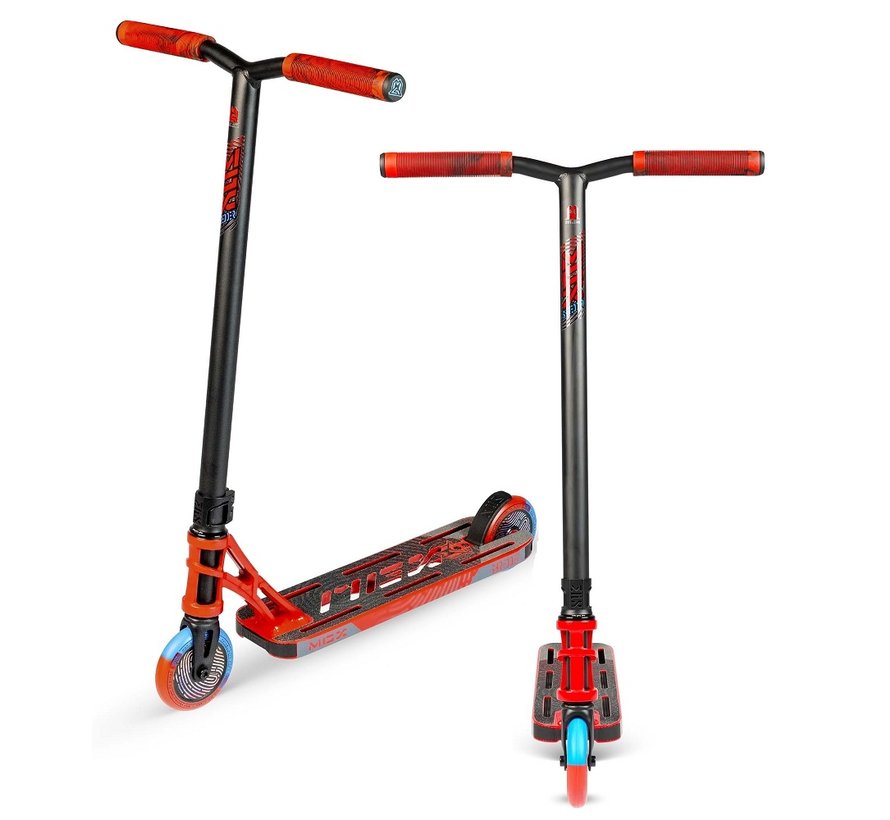 MGX Shredder Kleine Stuntstep Zwart Rood Streetsurfshop MGX Shredder Kleine Stuntstep Zwart Rood Streetsurfshop