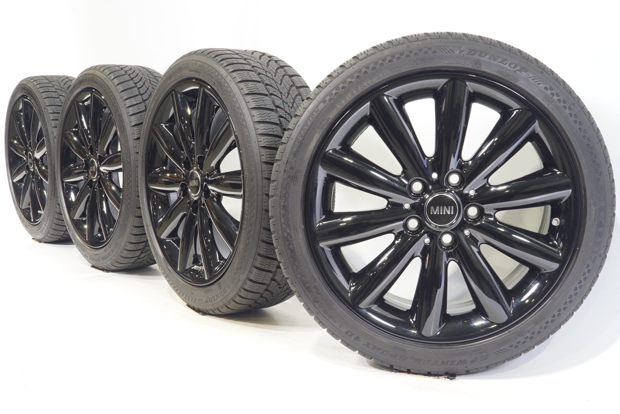 Mini Cooper S Cosmos Spoke 17 inch Velgen 499 F56 + winterbanden Dunlo ...