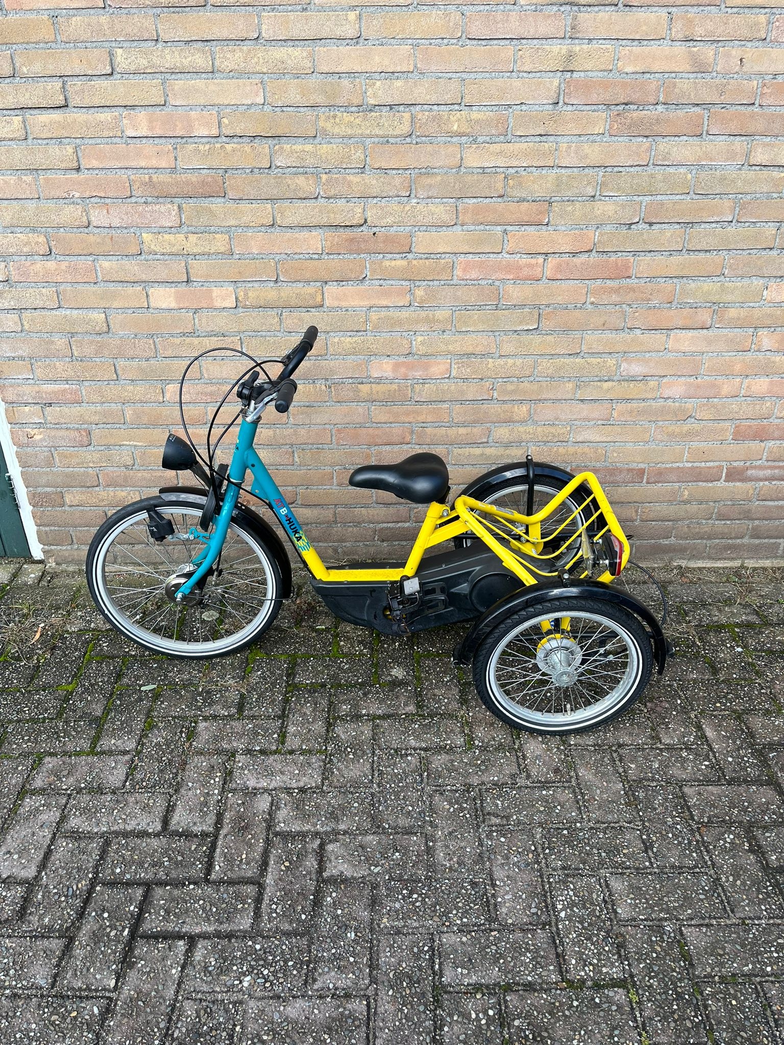 Huka Huka Children's Tricycle - Robert Harms Tweewielers your bike ...