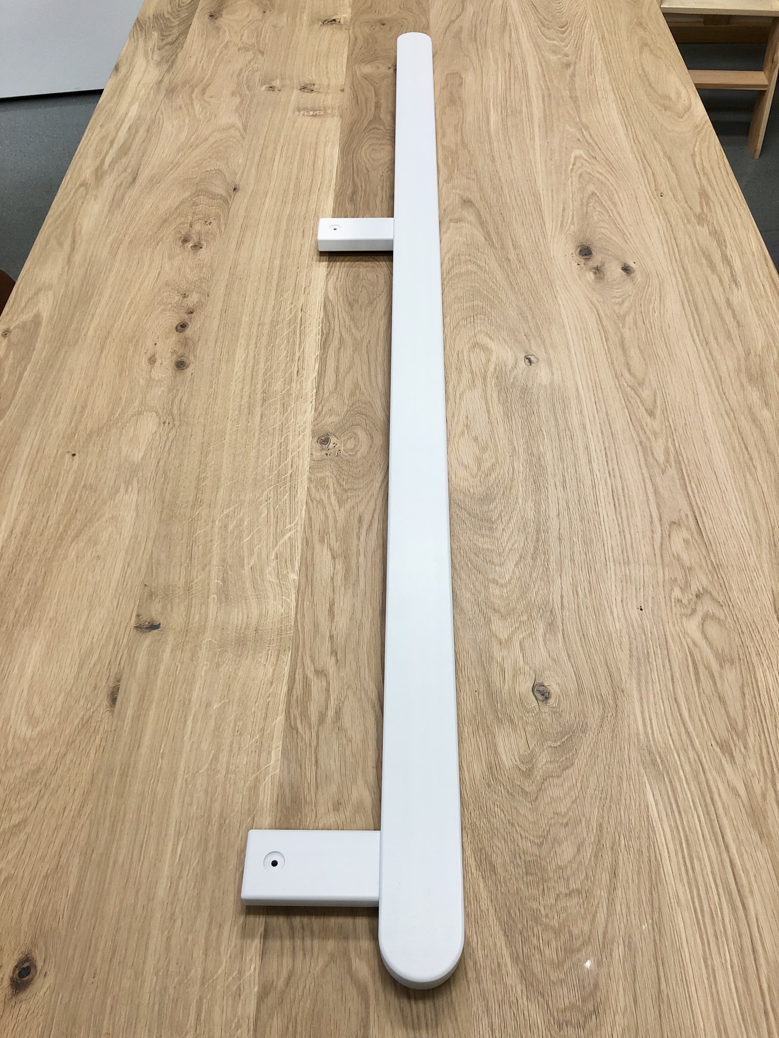 Doorlopende witte trapleuning 150cm