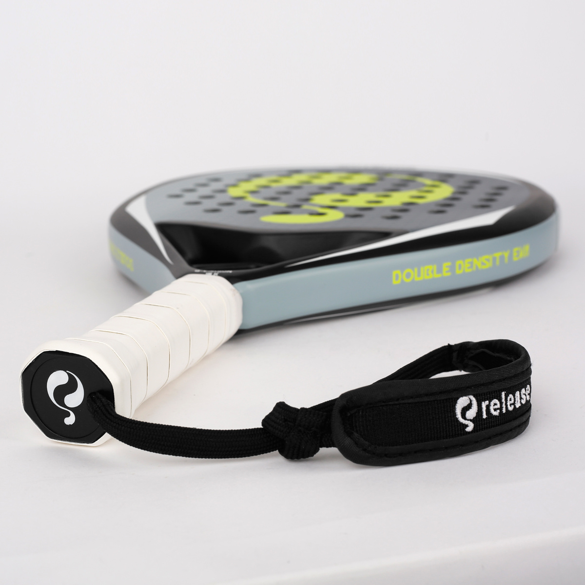 Padel racket Pro Tour – 18k Carbon - Q1905