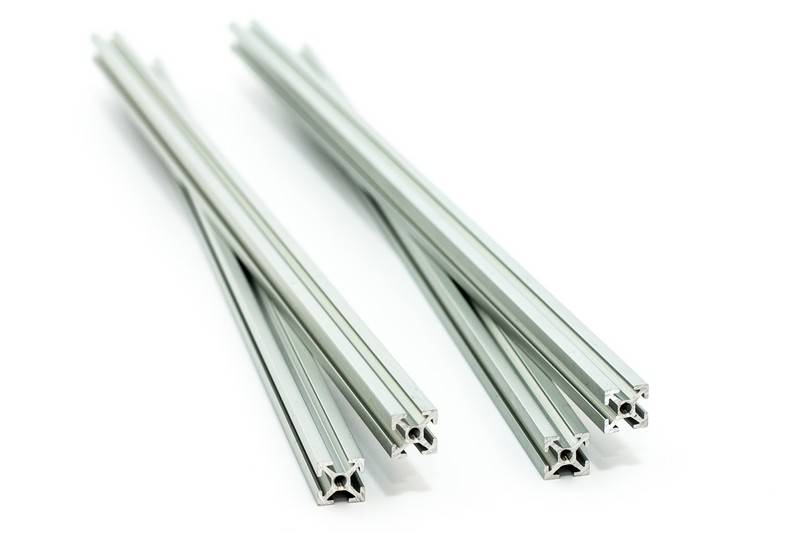 300mm (4p) clear MakerBeam - MakerBeam