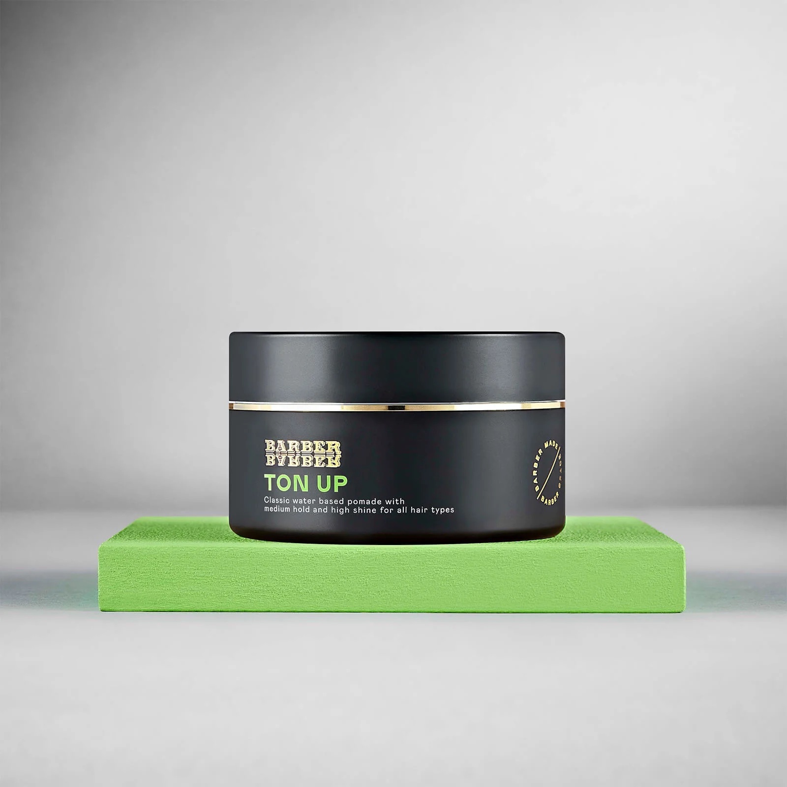 BARBER BARBER Ton Up Water-Based Pomade 100g - Pomadegroothandel.nl