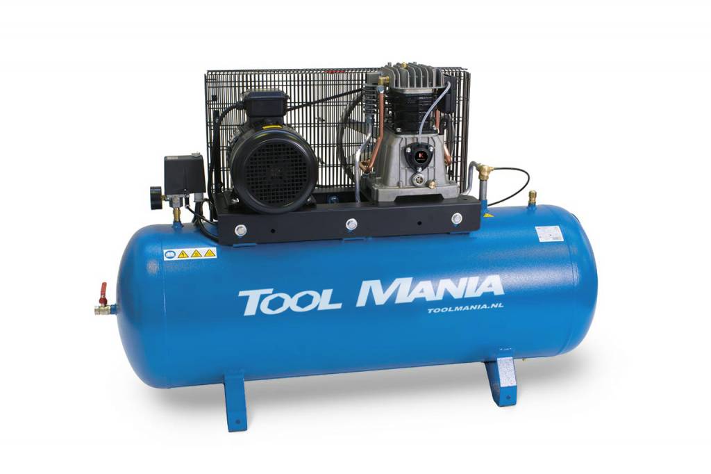 200 Liter Compressor 5,5 Hp, 400v - ToolMania