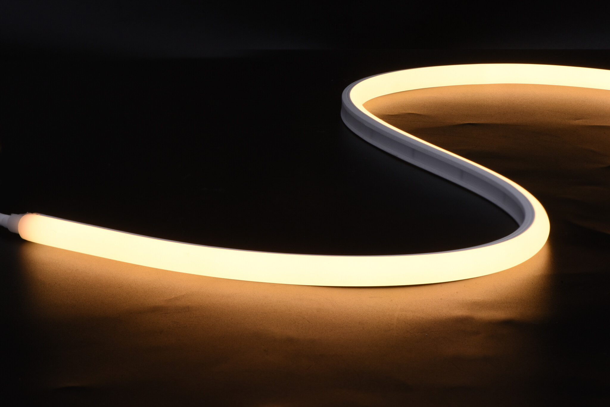 Neon LEDStrip Slim - 12x12mm - Extra Warm Wit - 2700K - 24V - 5 meter ...