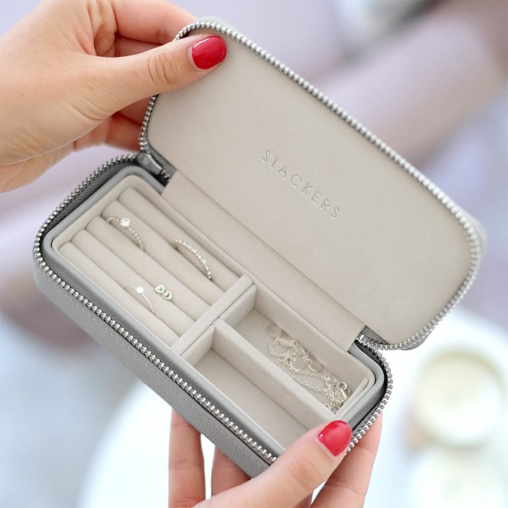 Medium Travel Box Pebble Grey & Grey Velvet - STACKERS & Co