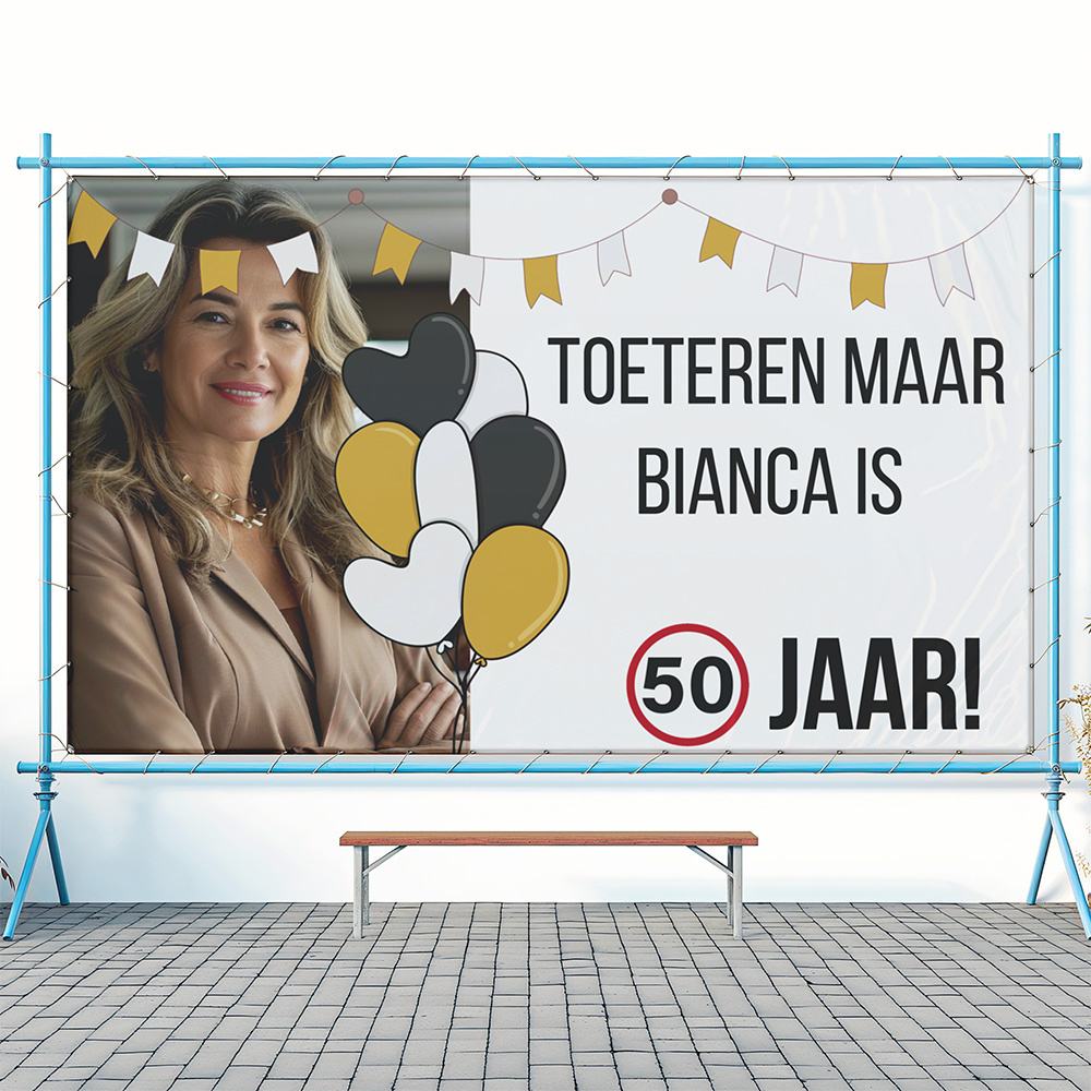 Spandoek Toeteren maar 50 jaar met naam en foto - Muursticker4sale