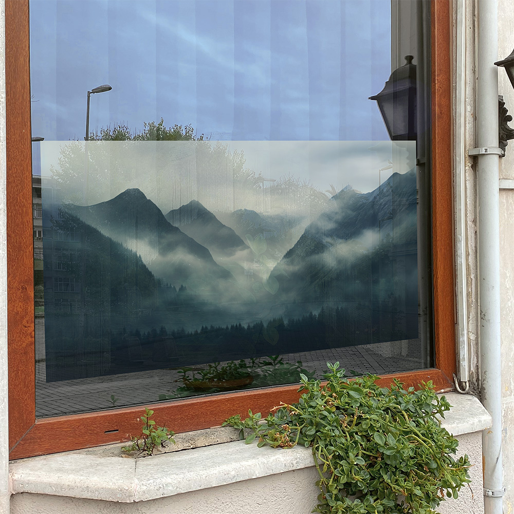 Raamfolie Bergen met mist - Muursticker4sale