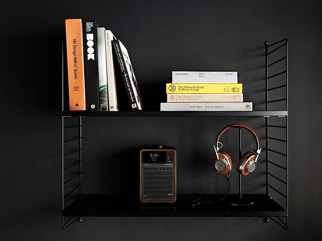 Revo - SuperSignal (Walnut/Black) - Hi-Stands Webshop!