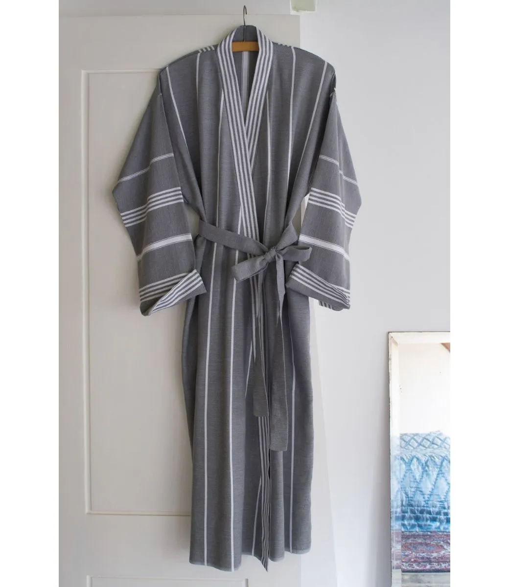 Soepele hammam badjas in tijdloos donkergrijs van het merk Ottomania ...